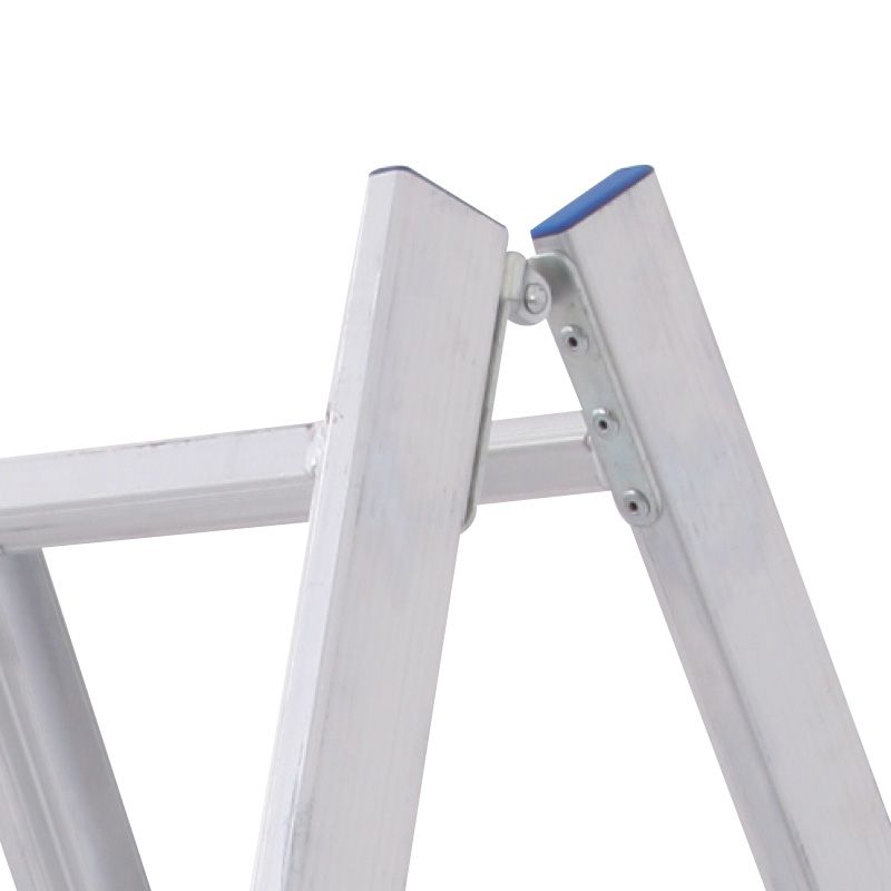 A-lestev s prečkami iz alu Mod. 000